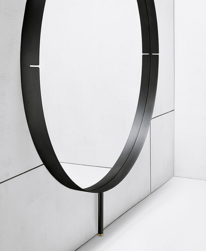 Oblo Mirror | Passerini Selections | Passerini